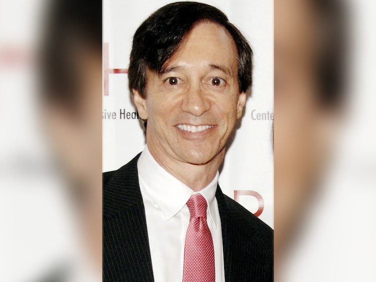 Howie Rubin, prominent investment banker, charged with sëx trafficking ...