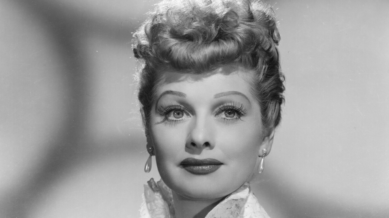 Lucille Ball's daughter Lucie shares photo with brother Desi: 'Alive ...
