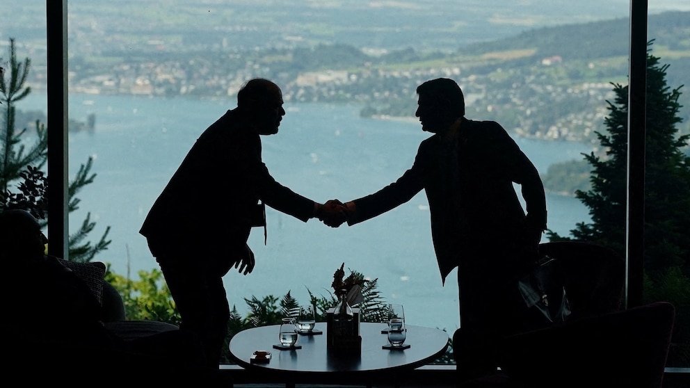 Iran live updates: US and Iran agree to roadmap for 'final deal' within ...