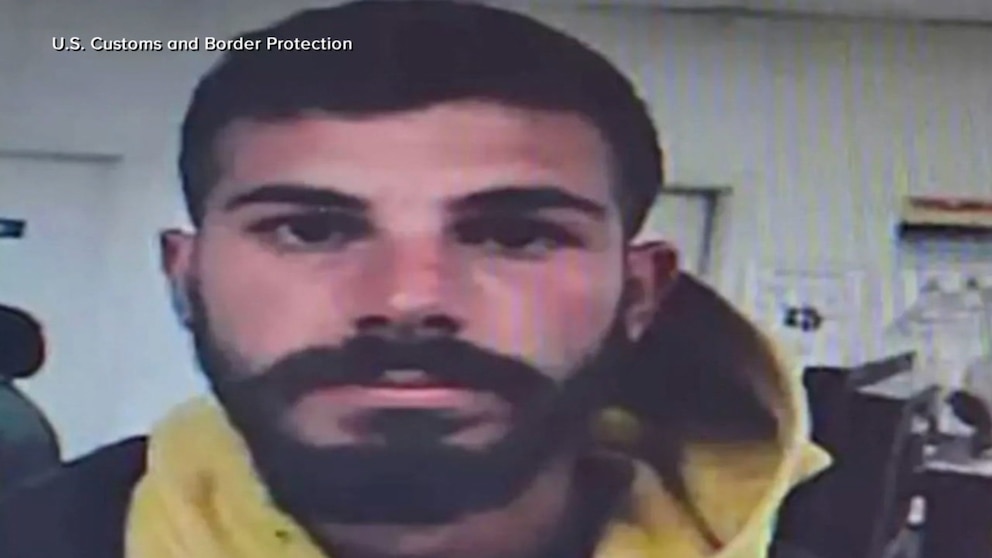 Video Terror suspect detained at border - ABC News