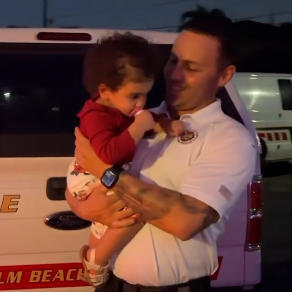 Video Off-duty firefighter saves neighbor’s daughter from choking - ABC ... Video Off-duty firefighter saves neighbor’s daughter from choking - ABC ...