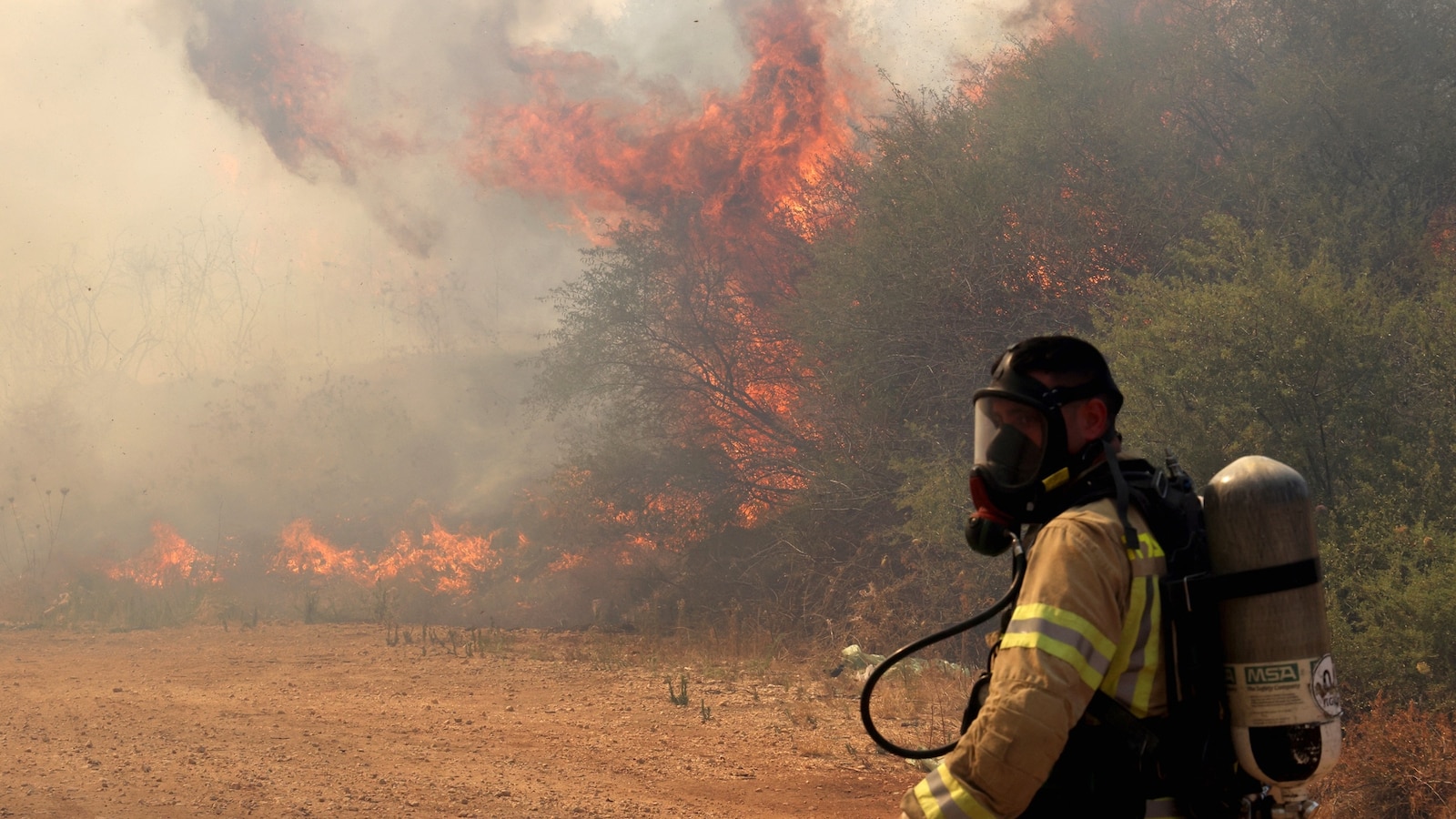 Hezbollah rocket attacks on northern Israel spark fires, destroy ...