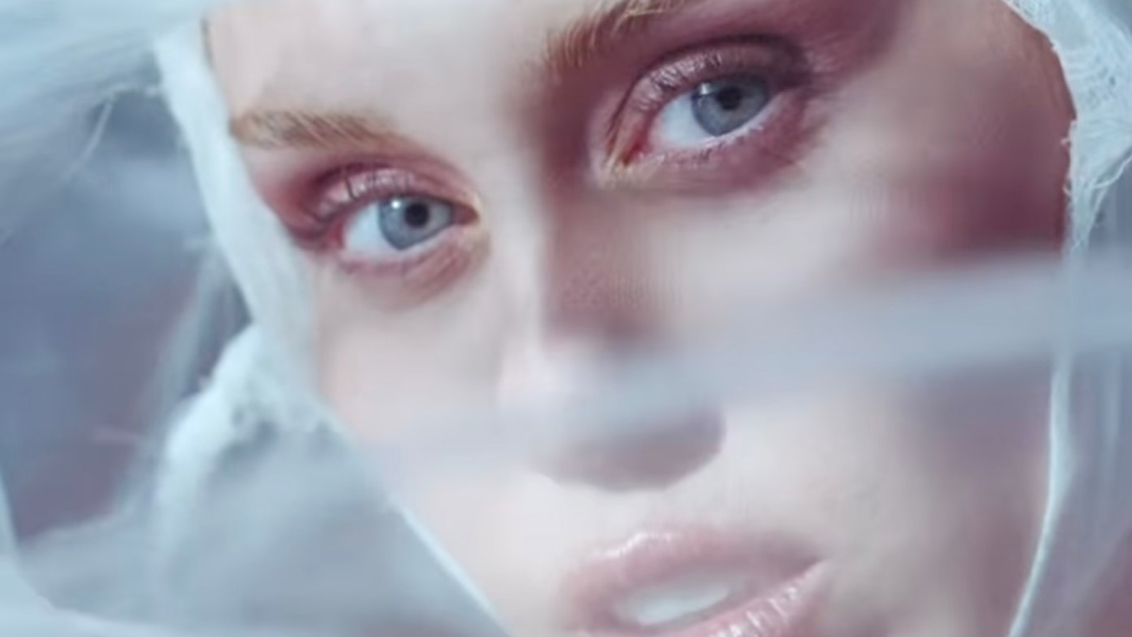 Miley Cyrus releases new song for her father featuring Fleetwood Mac ...