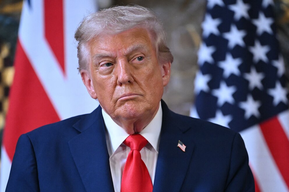 Trump and Starmer sign US-UK tech deal on AI, nuclear power - Good ...