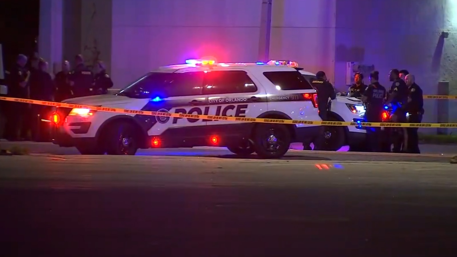 2 officers injured in shooting in Orlando, suspect dead: Police - ABC News