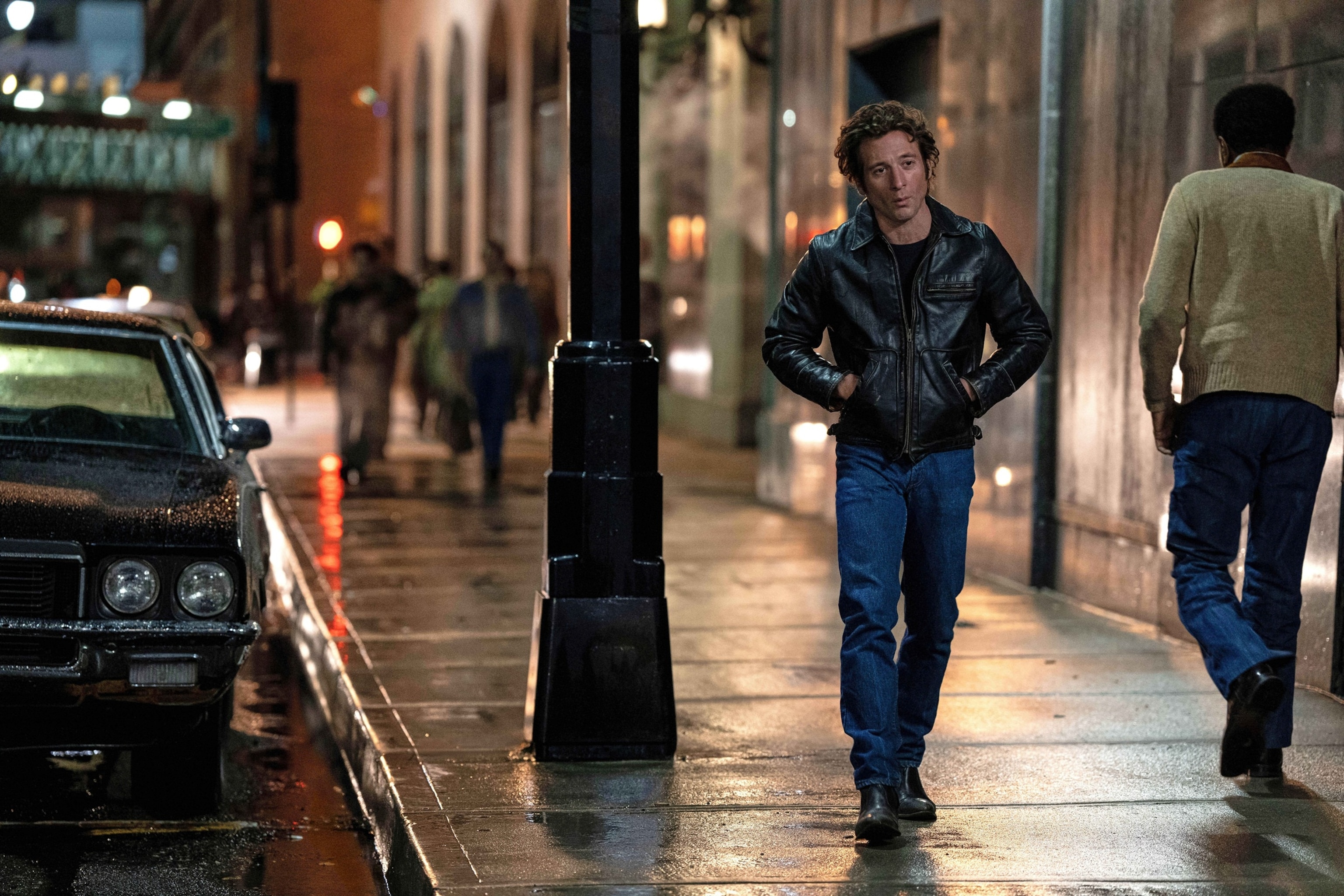 How Jeremy Allen White prepared to sing like Springsteen in 'Deliver Me ...