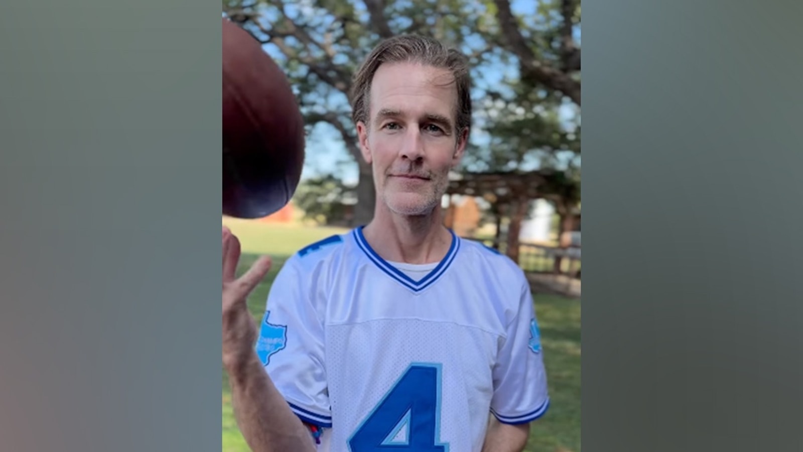 James Van Der Beek selling 'Varsity Blues' jerseys to raise funds for ...