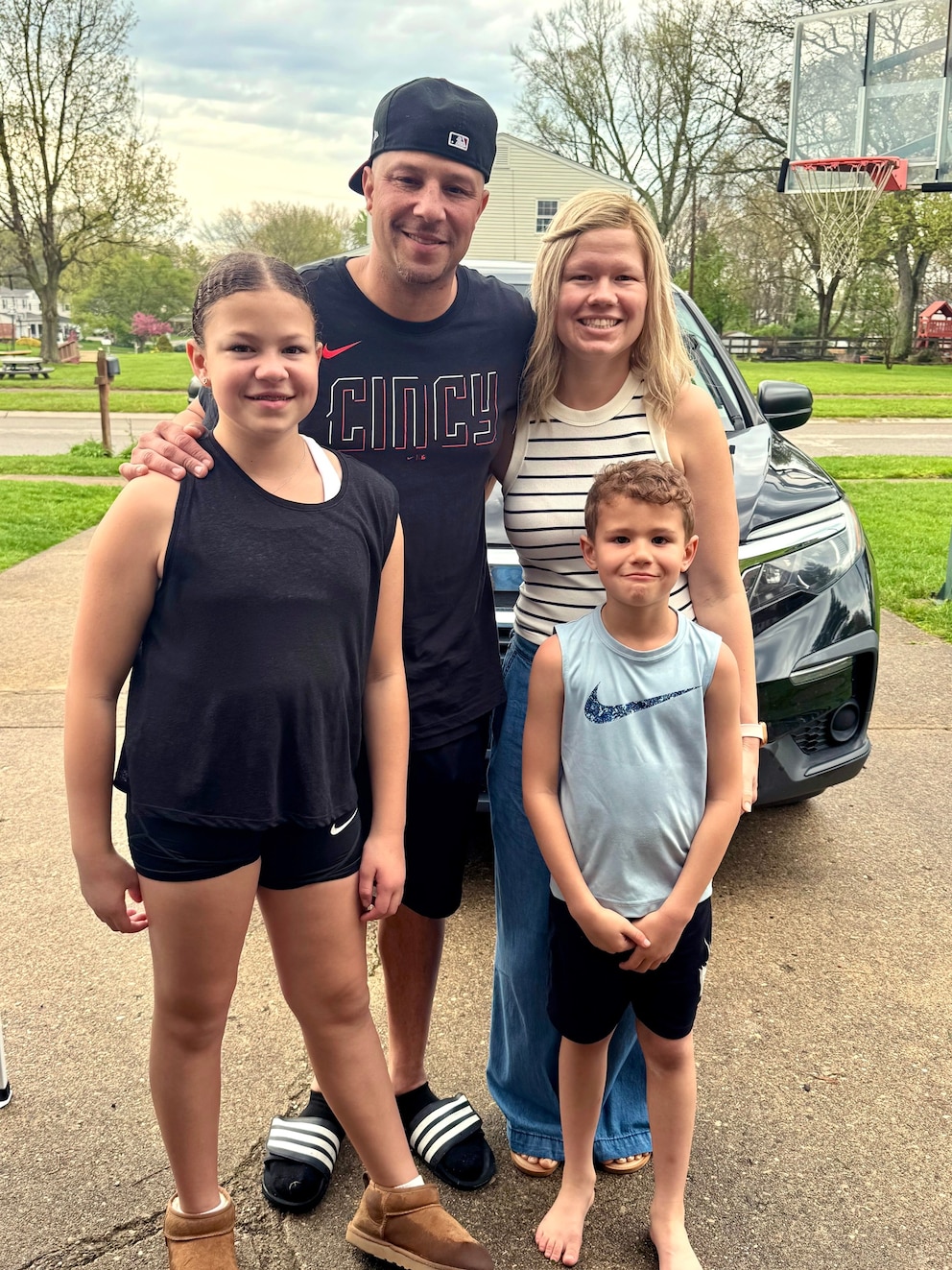 Mom of 2 shares ovarian cancer diagnosis after thinking she had sinus ...