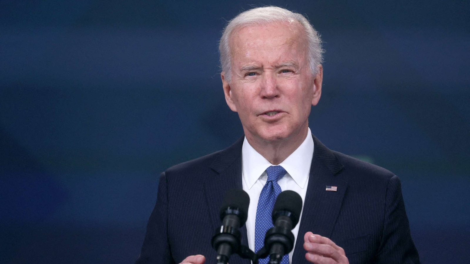 President Biden grants full pardons to 6 people - ABC News