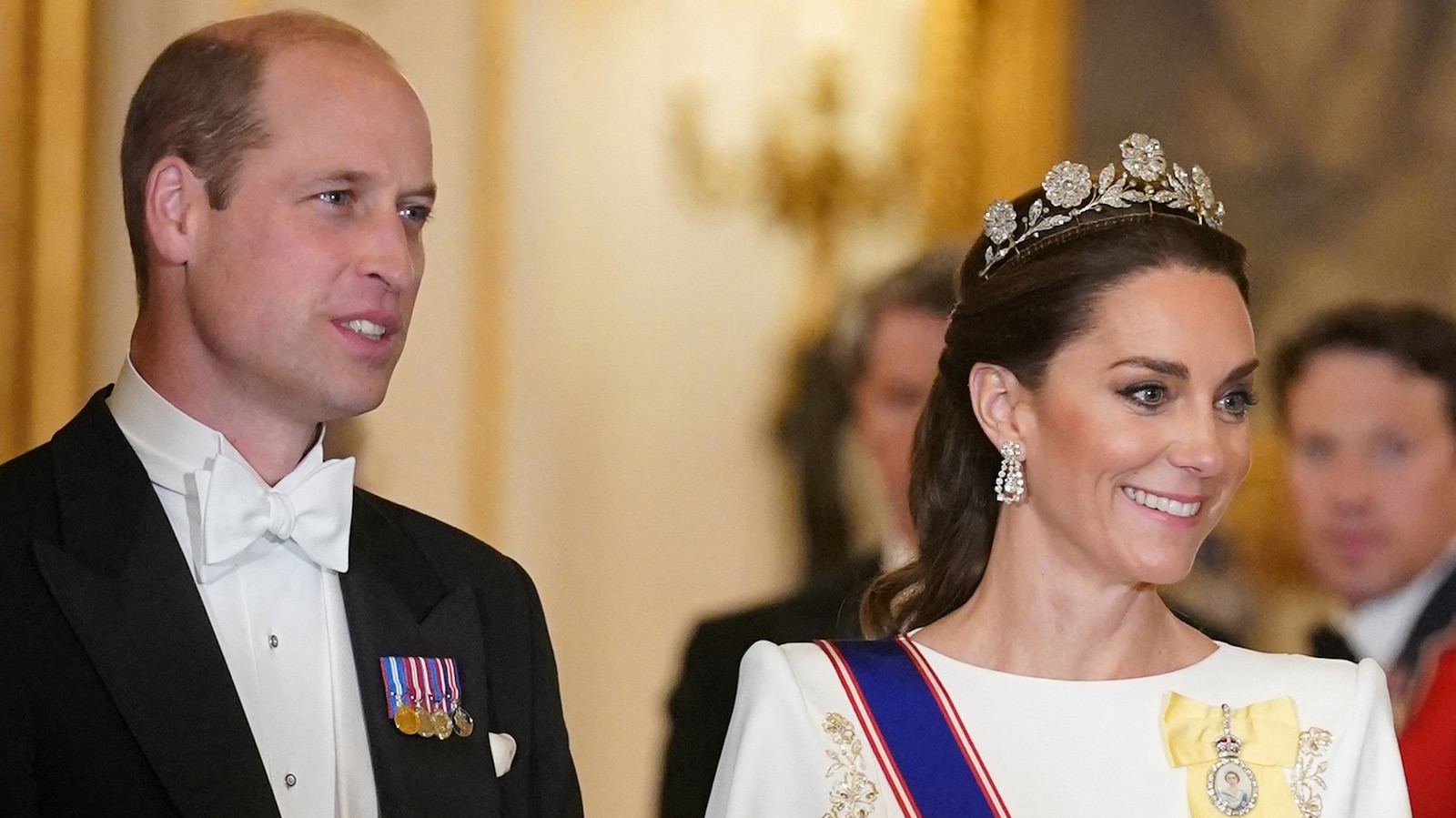 Princess Kate wears rare floral tiara to Buckingham Palace state ...