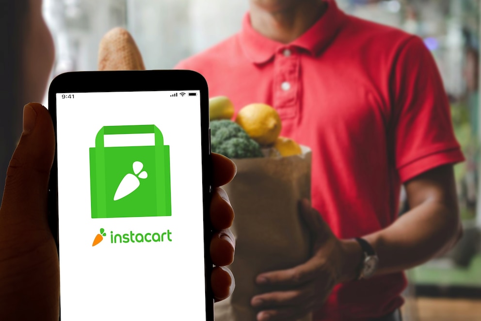 Study finds some shoppers pay different prices for same groceries ...