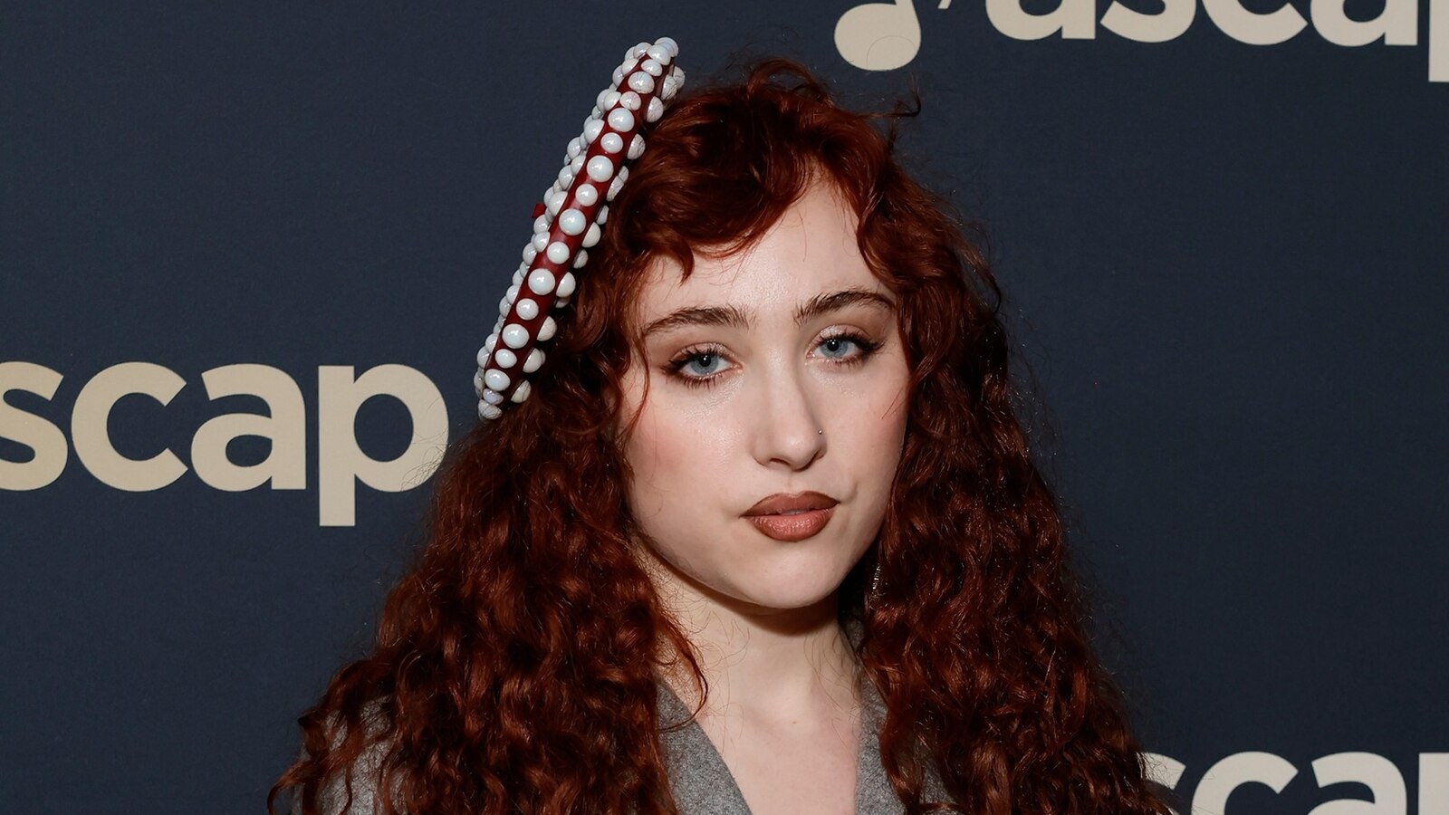 Singer Chappell Roan calls out 'predatory' fan behavior: 'Please stop ...