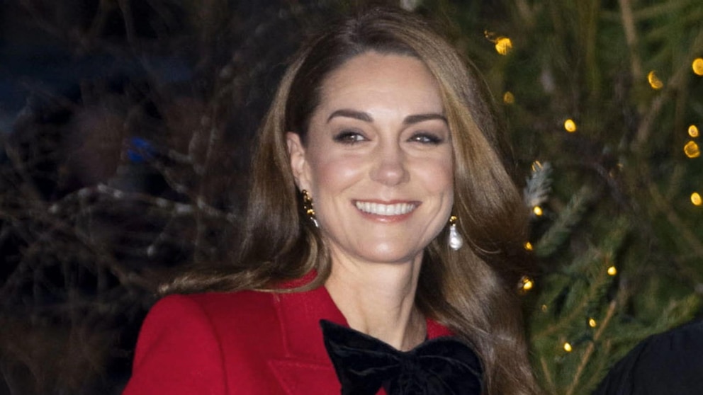 Video Kate Middleton shares personal message ahead of Christmas - ABC News