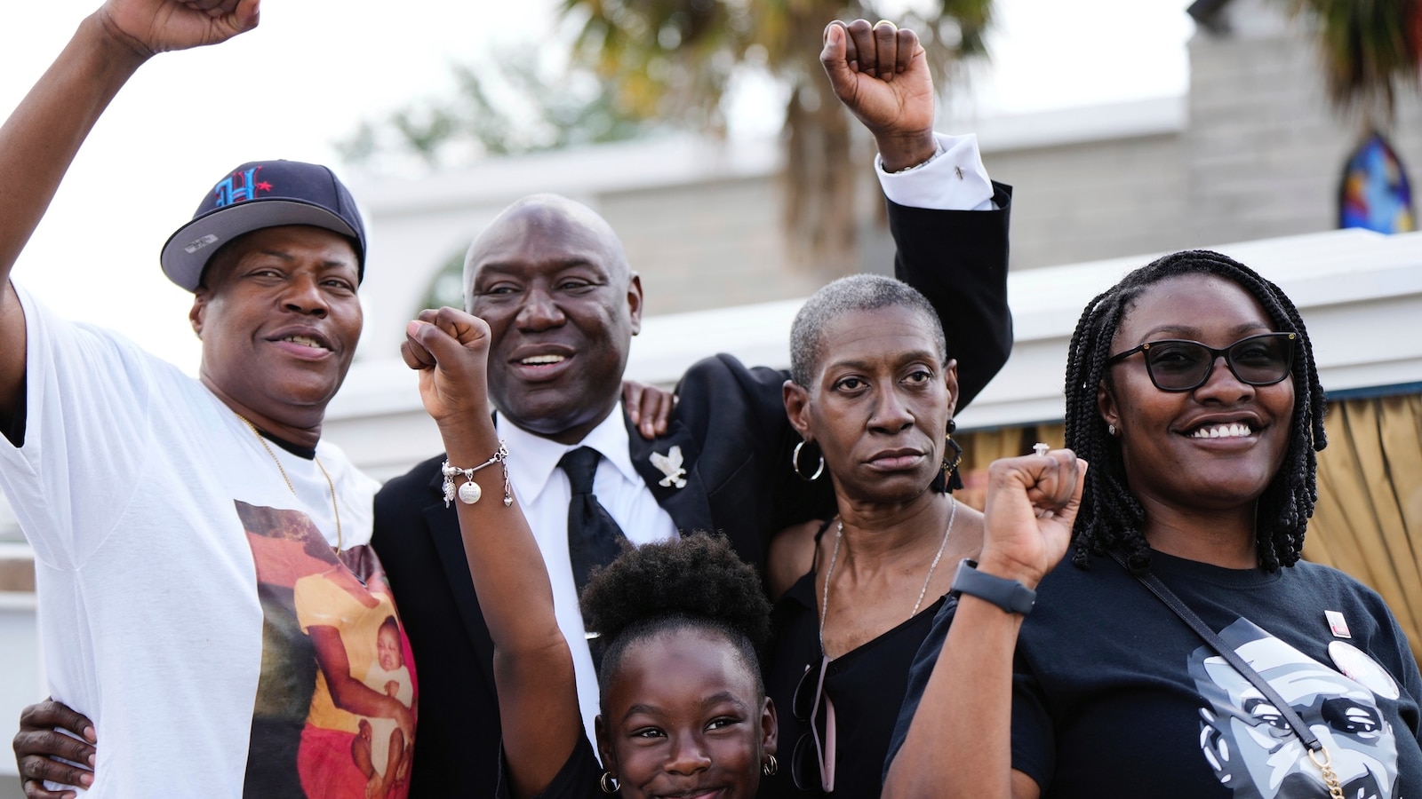 Symby - News, Perspectives, Insights