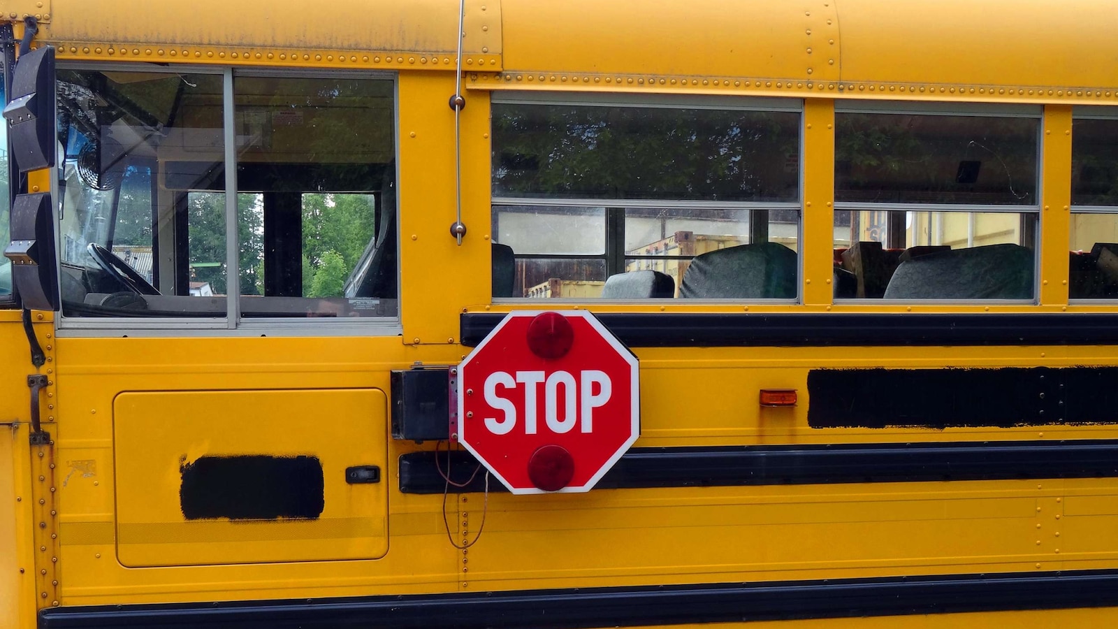 Student waiting to board school bus killed by swerving pickup truck ...