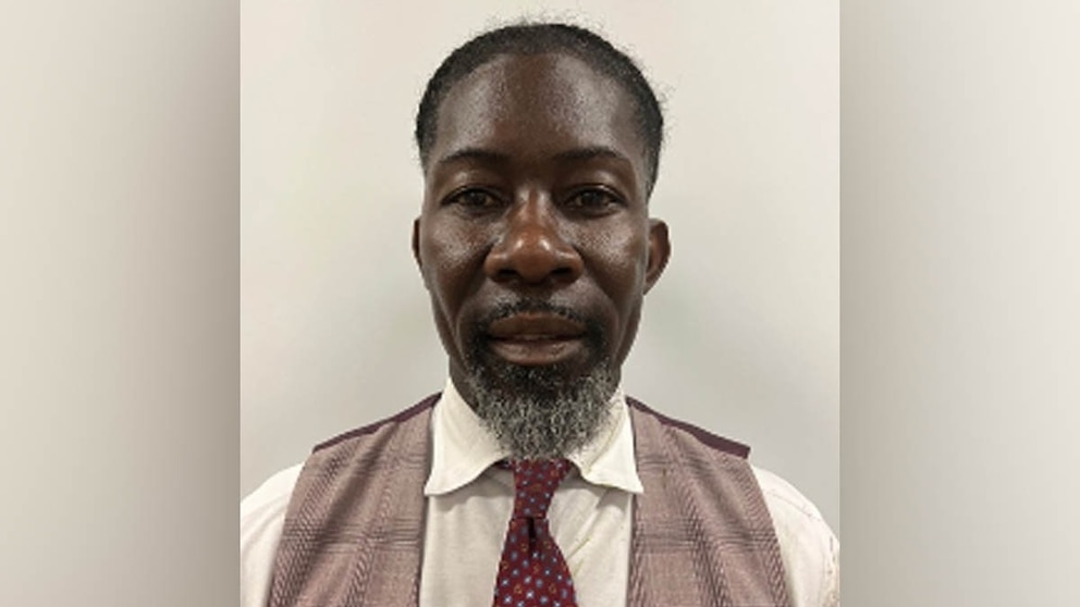 Des Moines superintendent to resign after being detained by ICE, lawyer ...