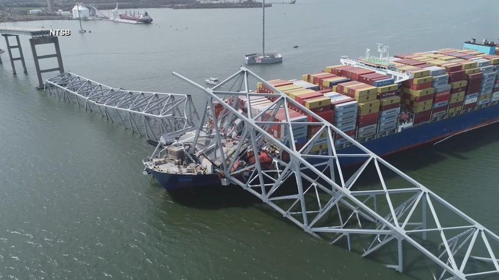 Video Salvage team recovers body of another missing worker in Baltimore ...