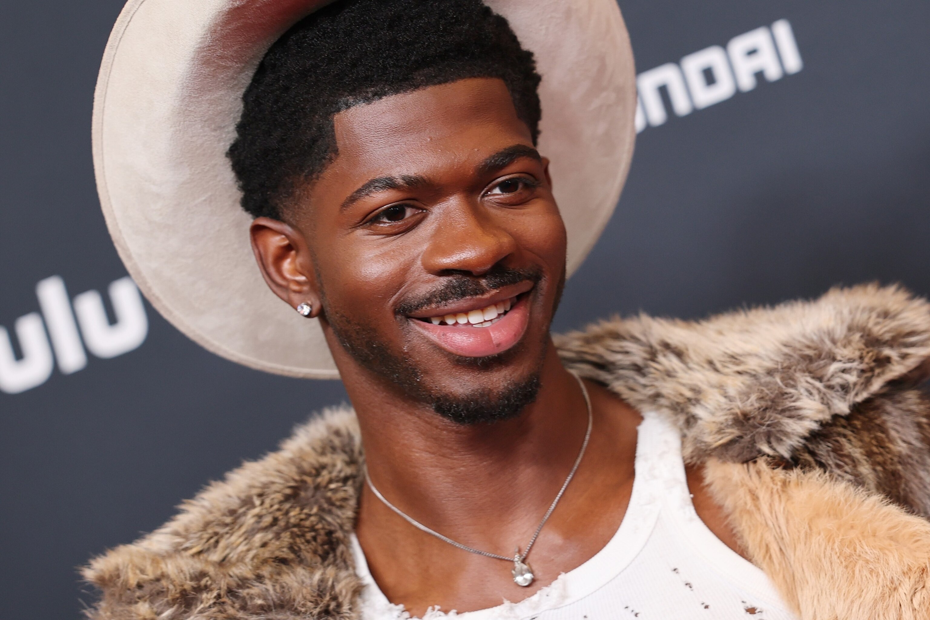 Sources say Lil Nas X arrested, hospitalized after video shows him ...