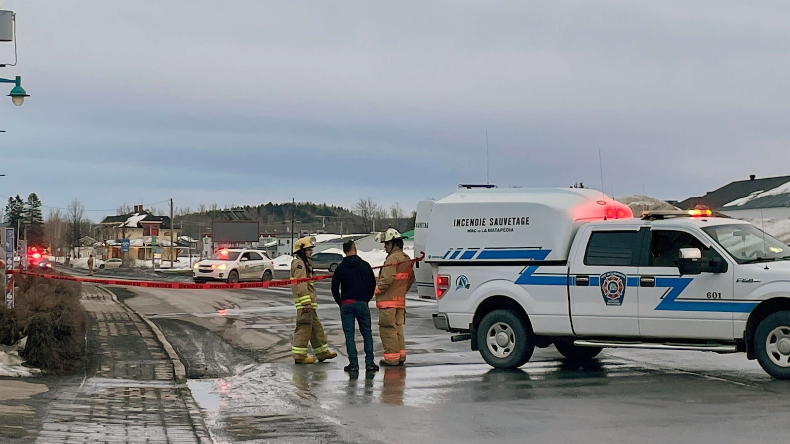 2 dead, several injured after driver hits pedestrians in Quebec, Canada ...