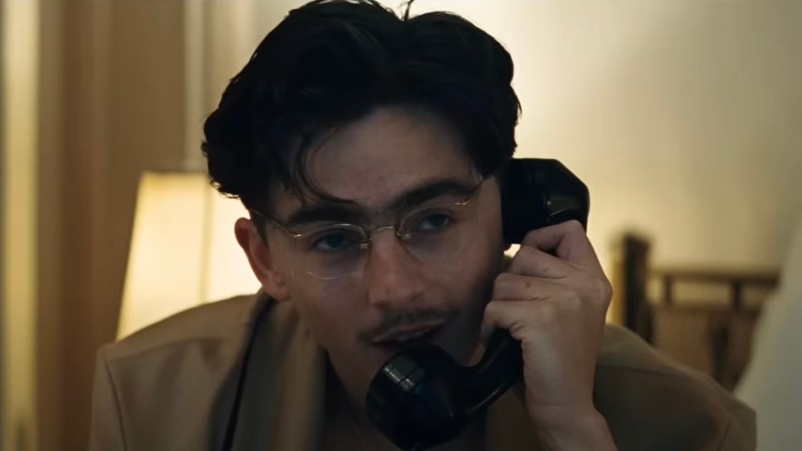 See Timothée Chalamet and Gwyneth Paltrow in 'Marty Supreme' teaser ...