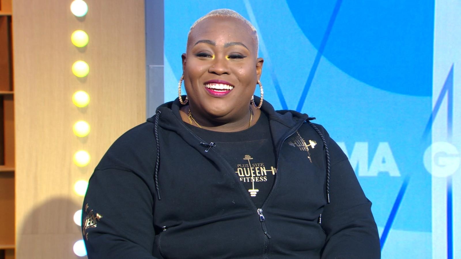 Mom who lost 100 pounds and became a champion powerlifter shares how ...