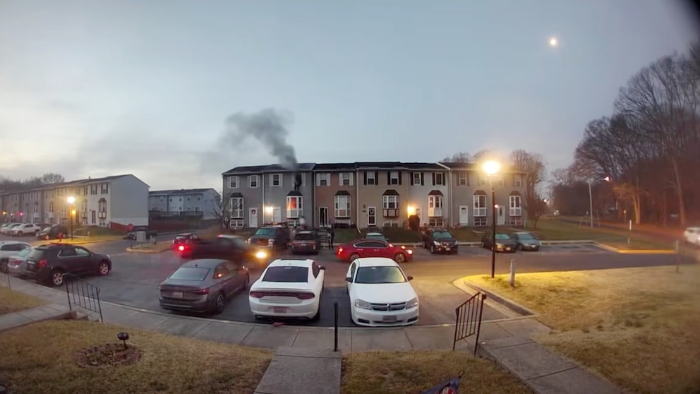 Hero neighbor saves mom, kids from burning home - Good Morning America