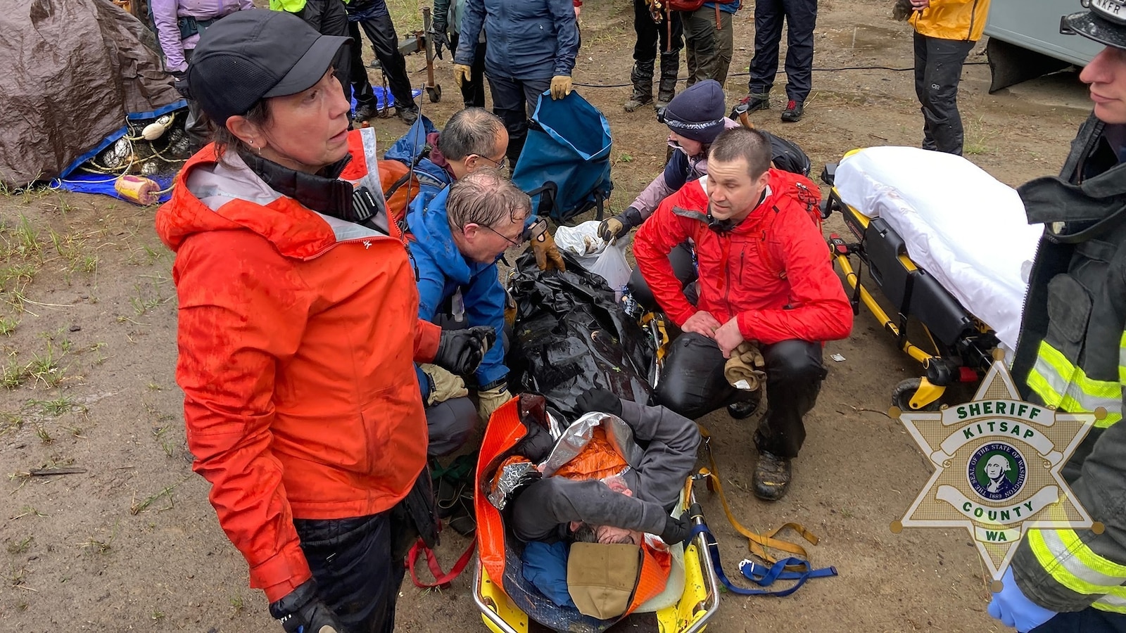 Washington state man rescued after falling from tree, spending days in ...