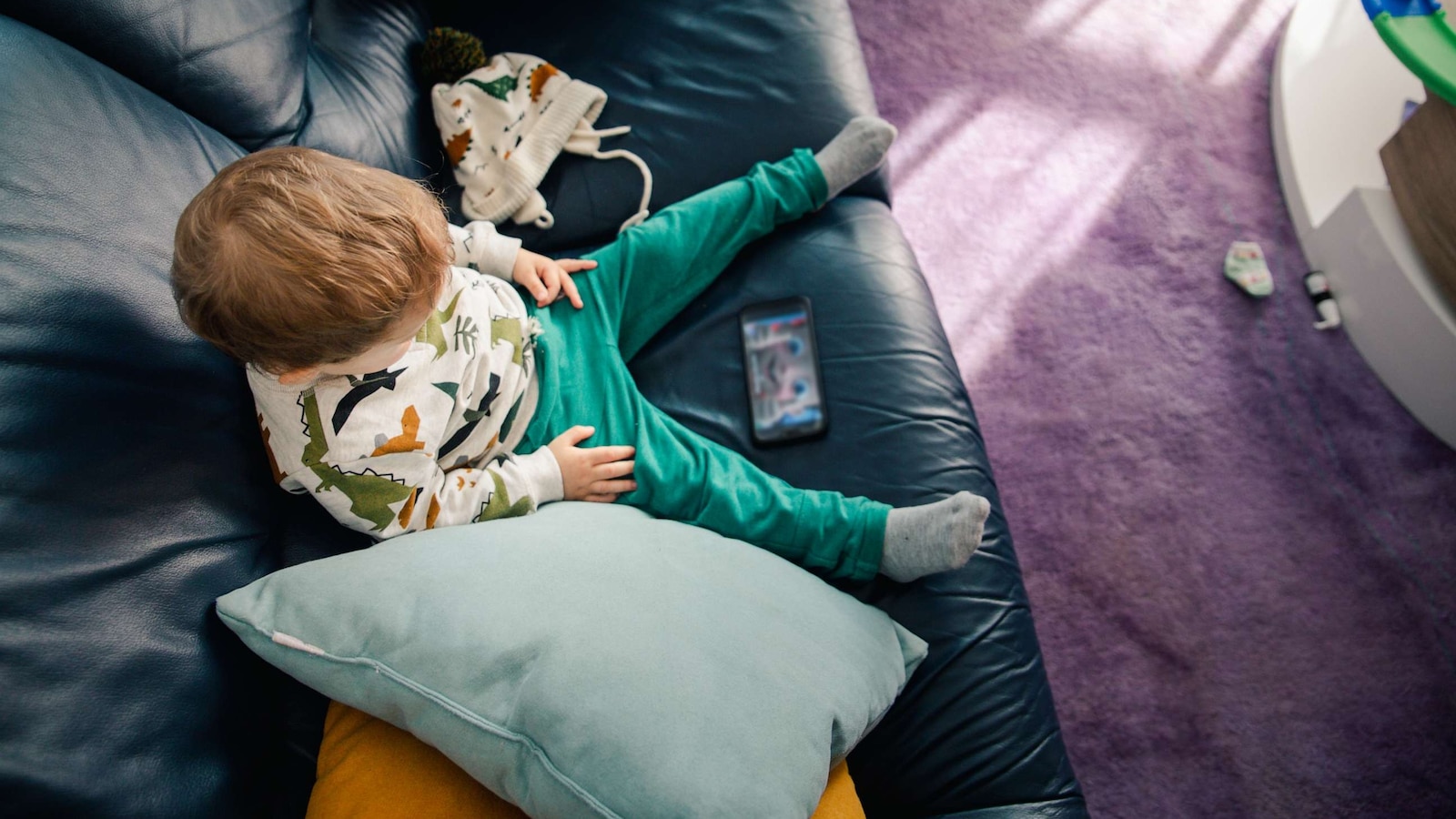 Excessive screen time during infancy may be linked to lower cognitive ...