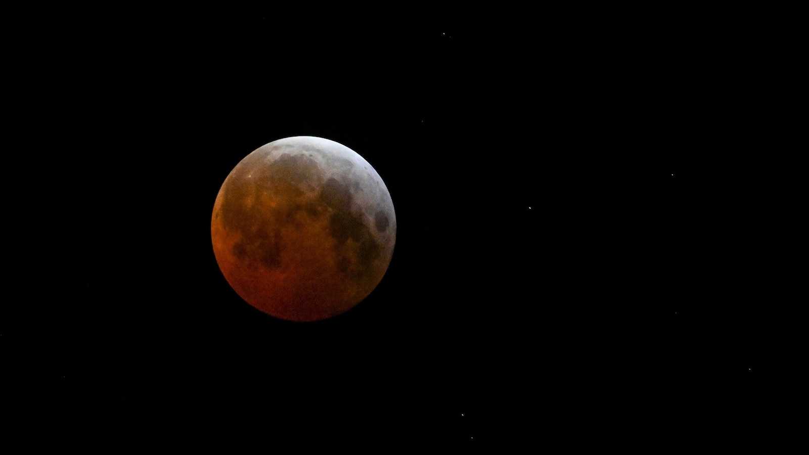 Missed the 'blood moon' total lunar eclipse? See photos - ABC News
