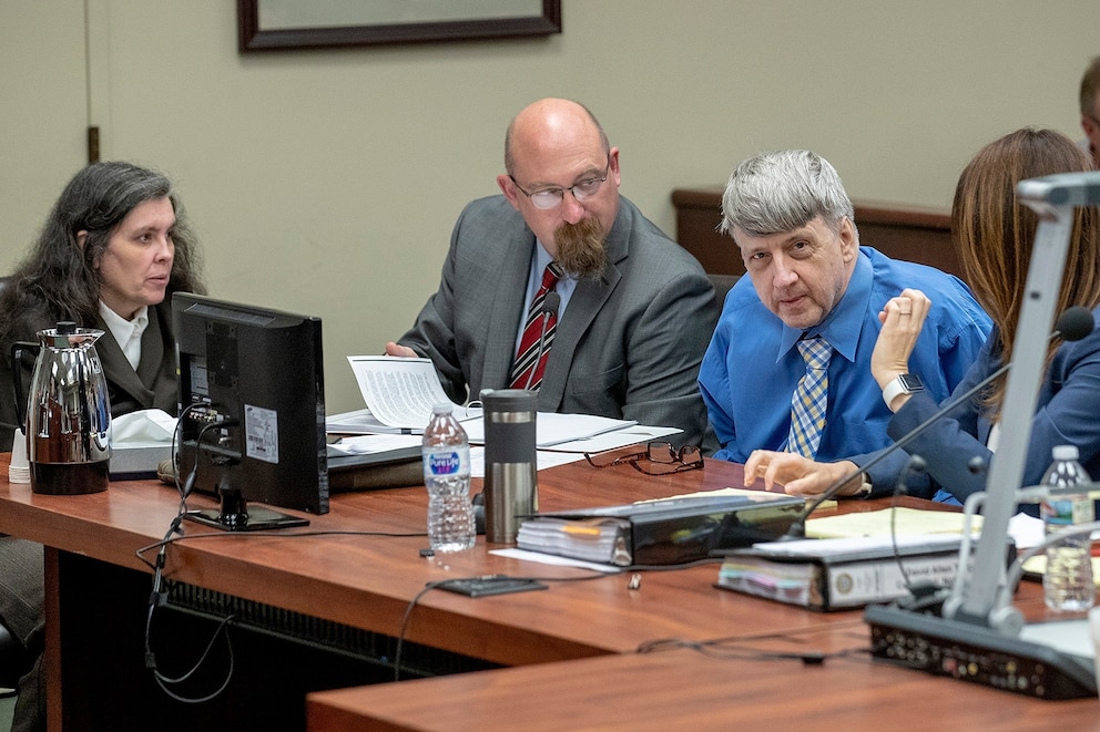 3 Turpin siblings speak out for 1st time on abuse by birth and foster ...