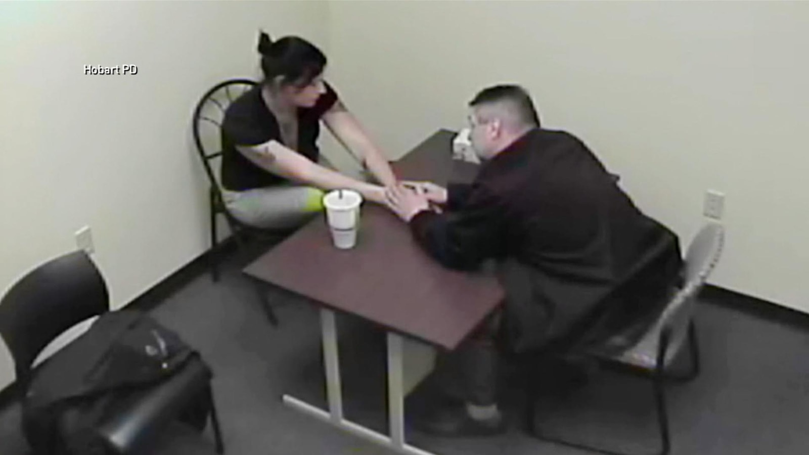 'Devil Woman': How investigators cracked the 2014 murder of Michigan resident Chris Regan - ABC News