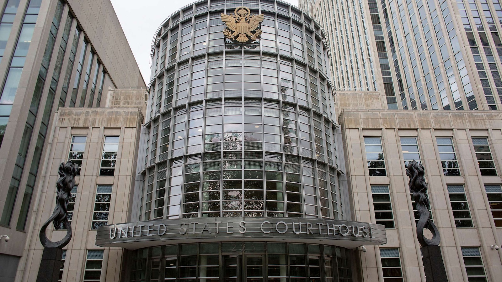 10 alleged members of the Gambino crime family charged with extortion ...