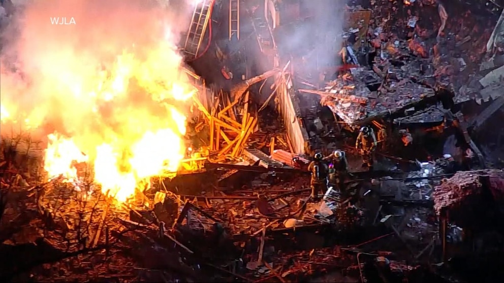 Video 1 firefighter dead, 13 others injured after Virginia home ...