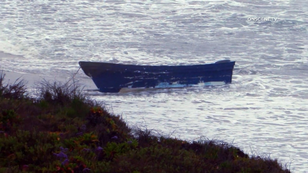 Video At least 3 dead, 9 missing after boat capsizes near San Diego ... Video At least 3 dead, 9 missing after boat capsizes near San Diego ...
