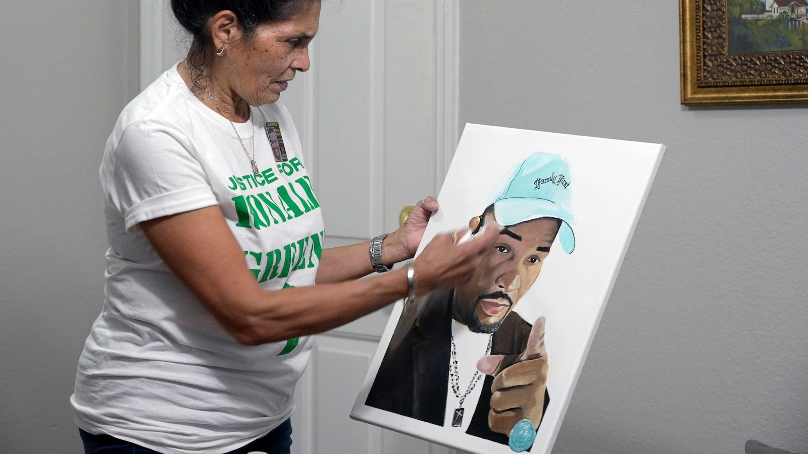 Ronald Greene's mother calls for 'accountability' as grand jury ...