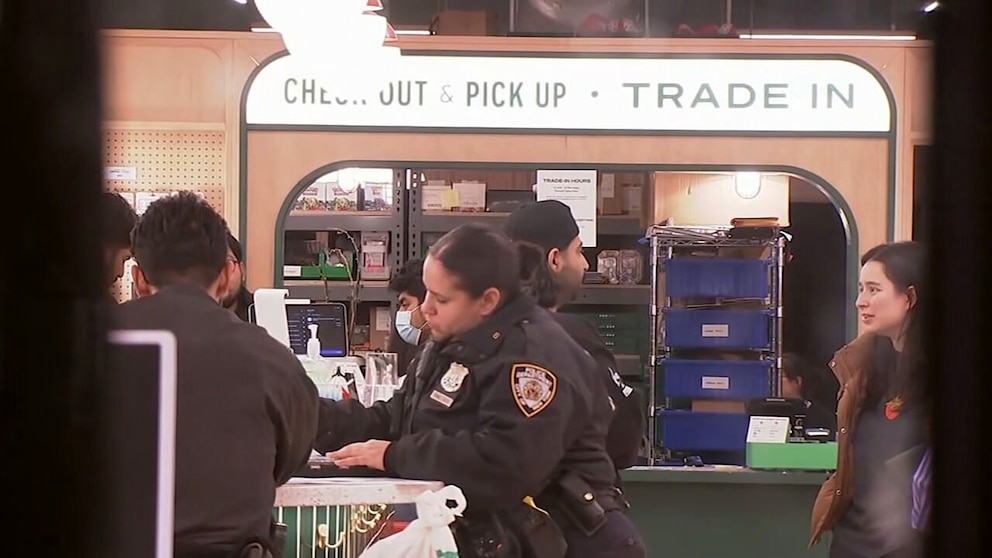 Pokemon store robbed at gunpoint in Manhattan - Good Morning America