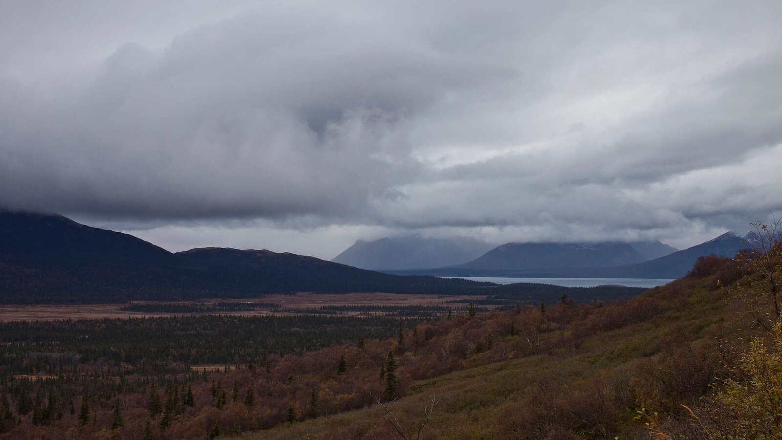 EPA vetoes controversial Alaska mining project in effort to protect ...
