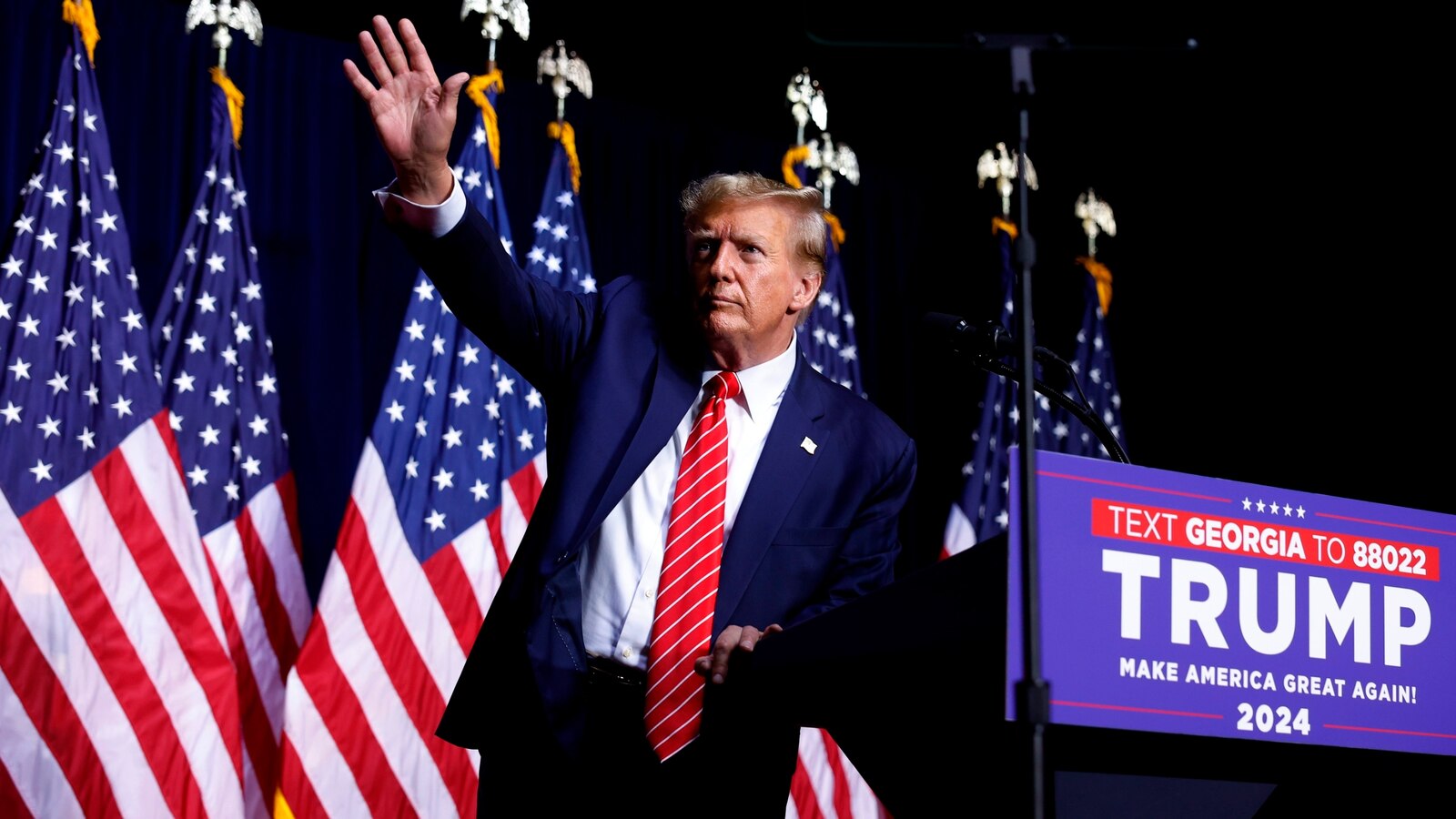 Trump urges Georgia court to reject Fulton County DA Fani Willis ...