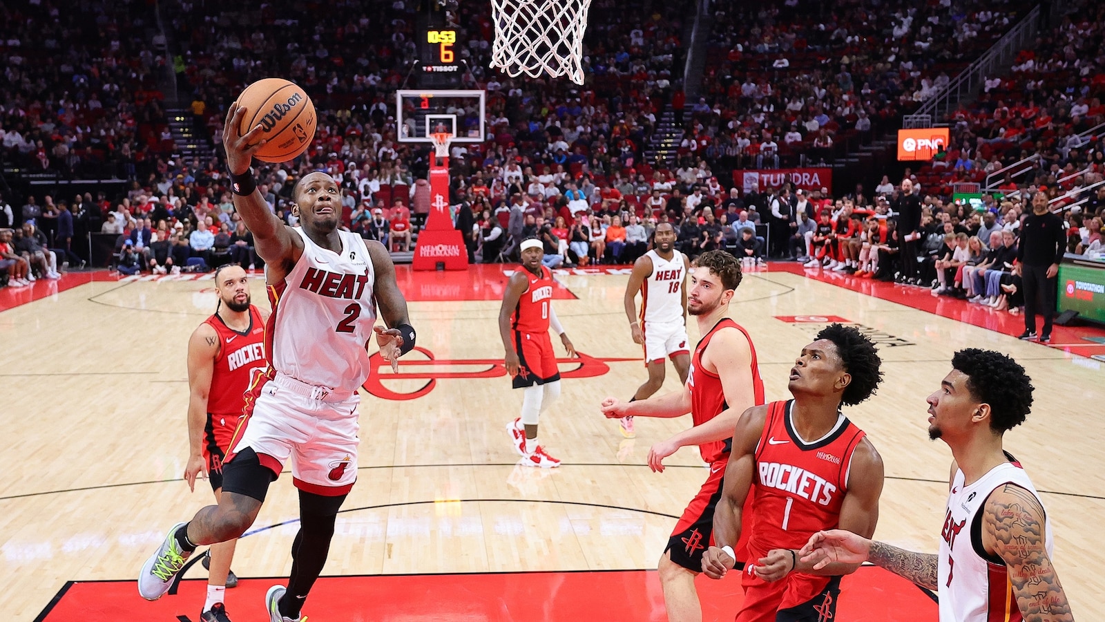 1st defendant sentenced in NBA gambling scheme gets 2 years in prison ...
