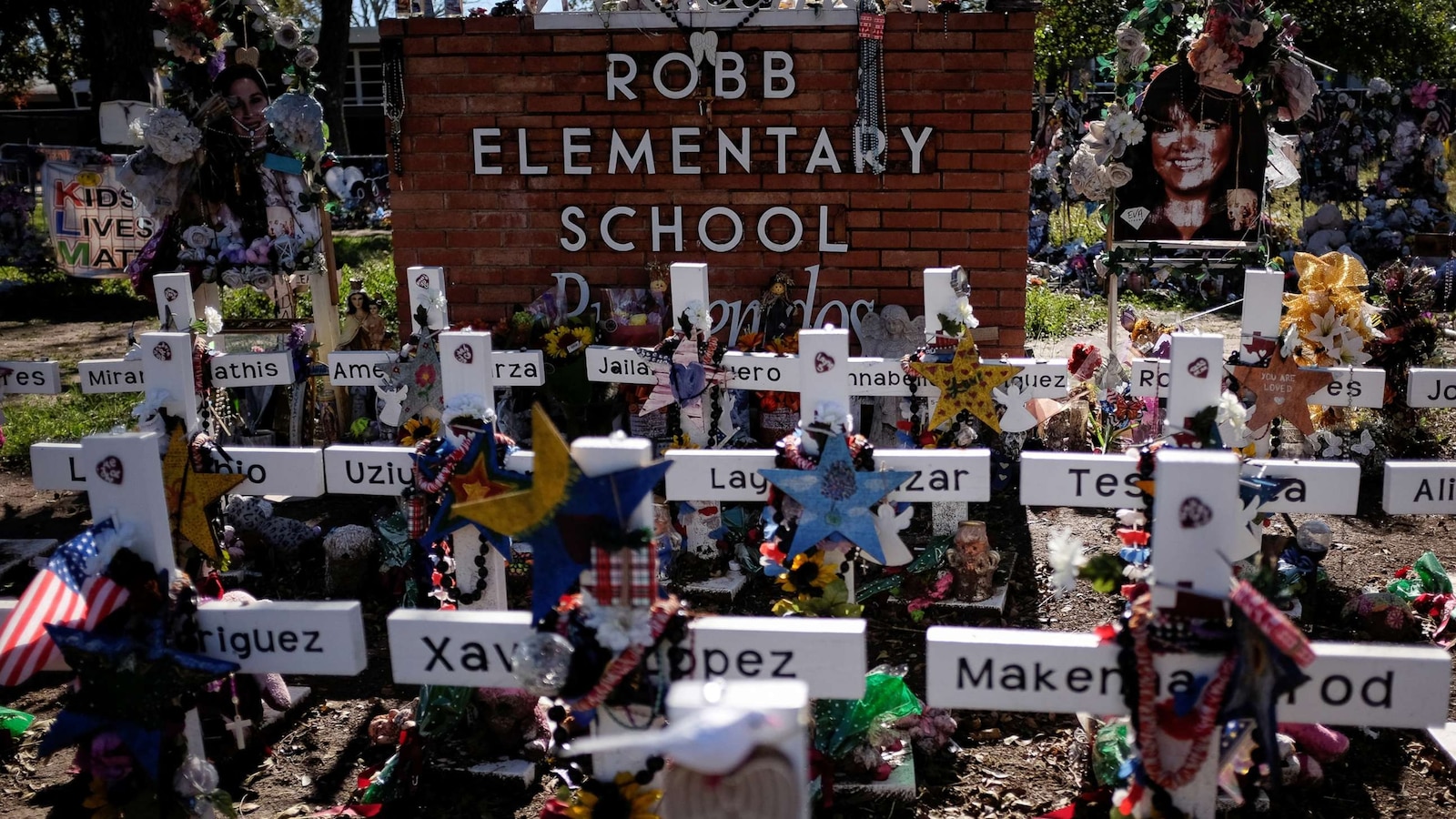 10-year-old Uvalde shooting survivor advocates for assault weapons ban ...