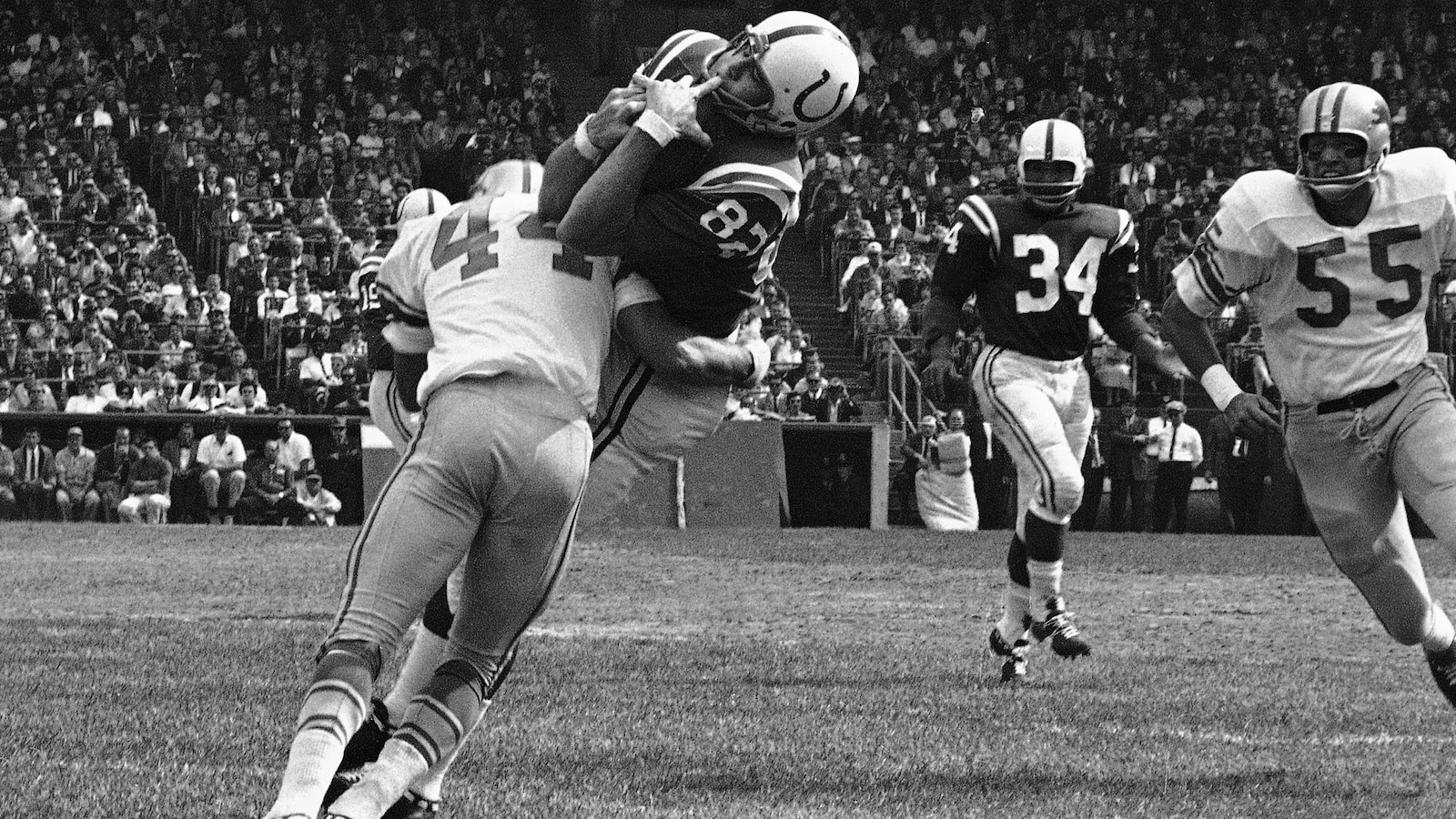 Raymond Berry, Hall of Fame wide receiver and Patriots coach, dies at ...