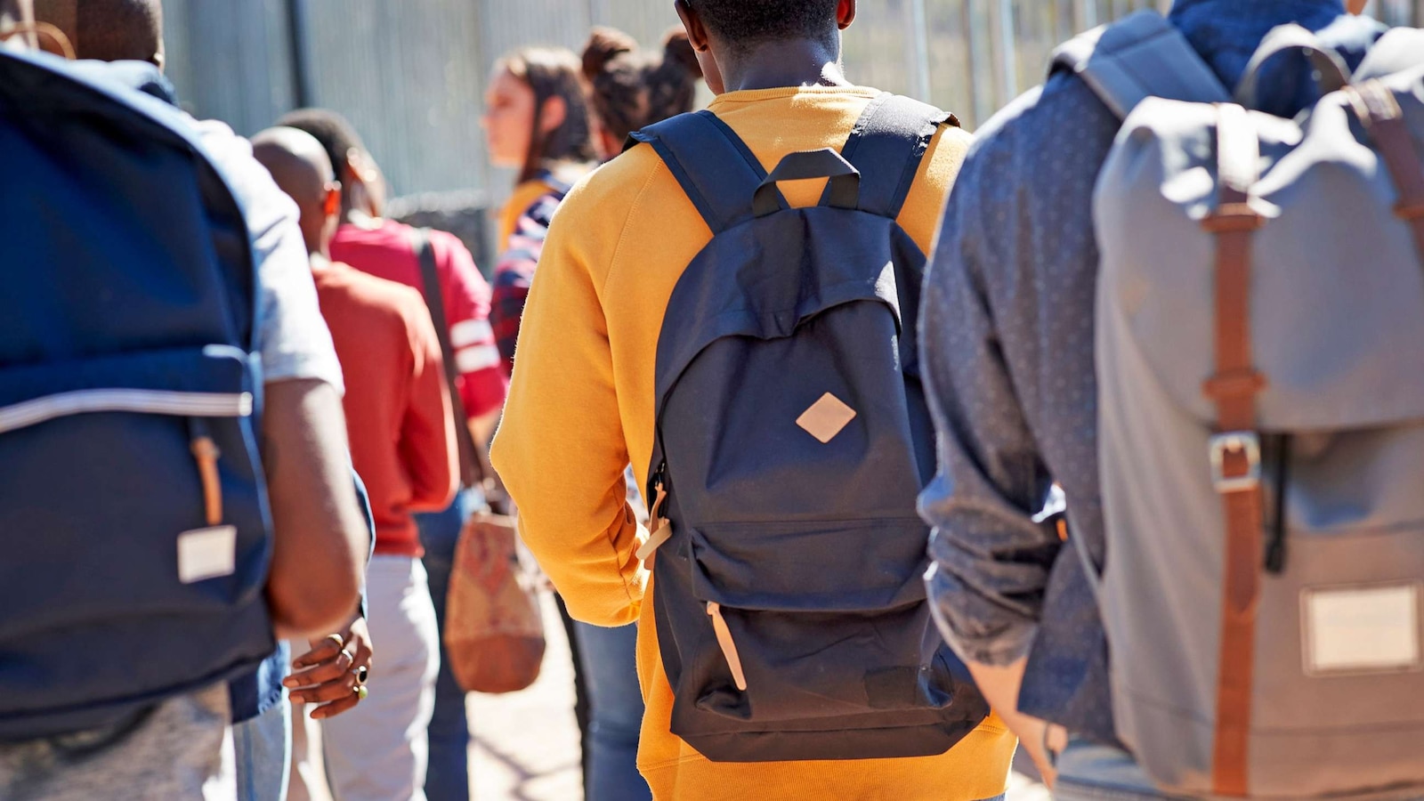 College enrollment drops for 3rd consecutive year since pandemic ...