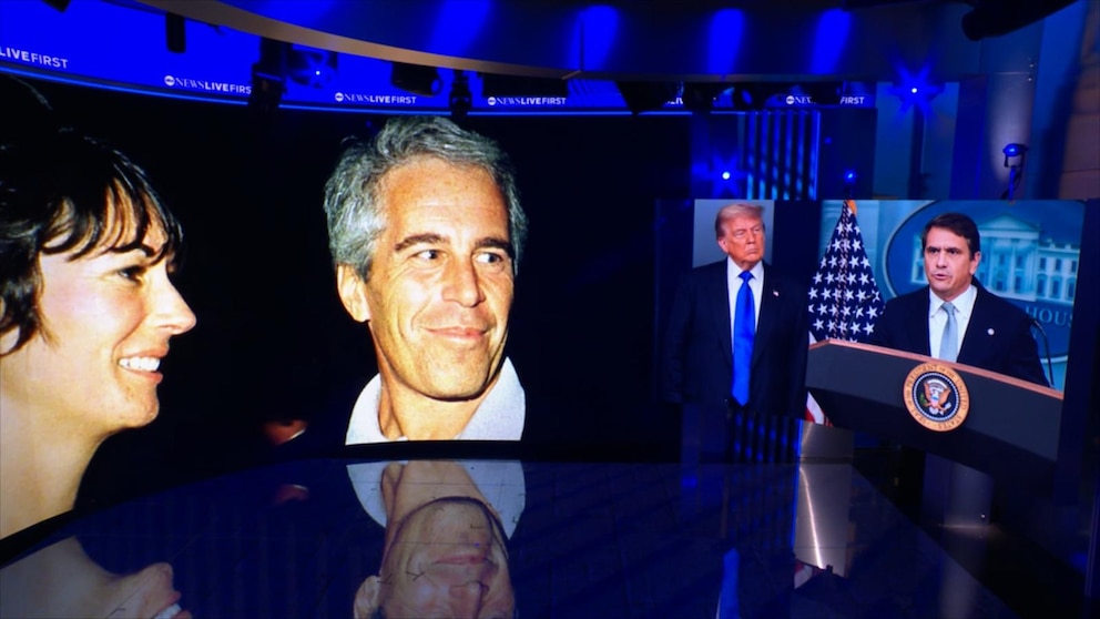 Video Justice Department plans to meet Ghislaine Maxwell over Epstein investigation - ABC News