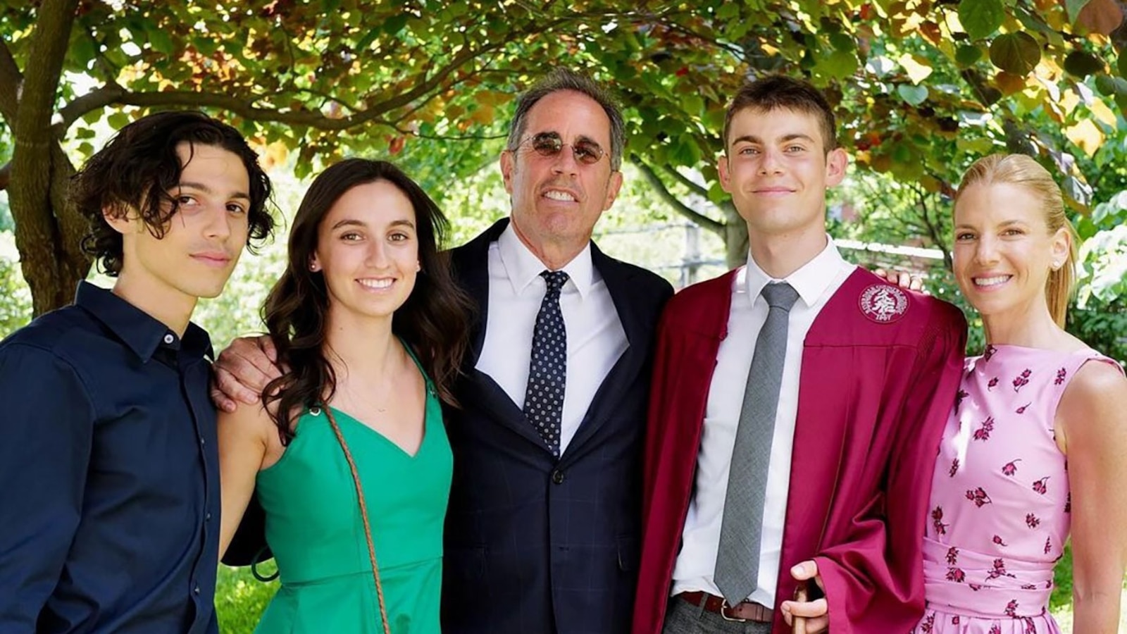 Jerry Seinfeld and wife give son a flip phone for high school ...