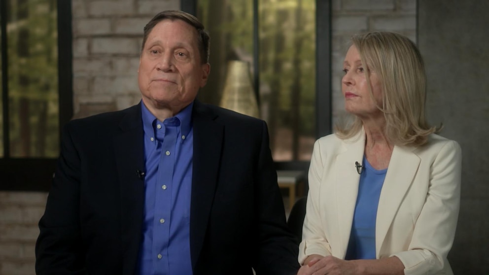 Video Father cleared from his core charges in the Varsity Blues scandal - ABC News