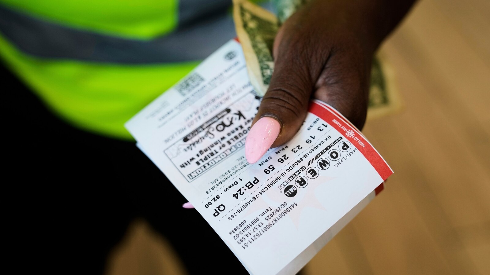 How the massive $1.4B Powerball jackpot compares to other big lottery ...