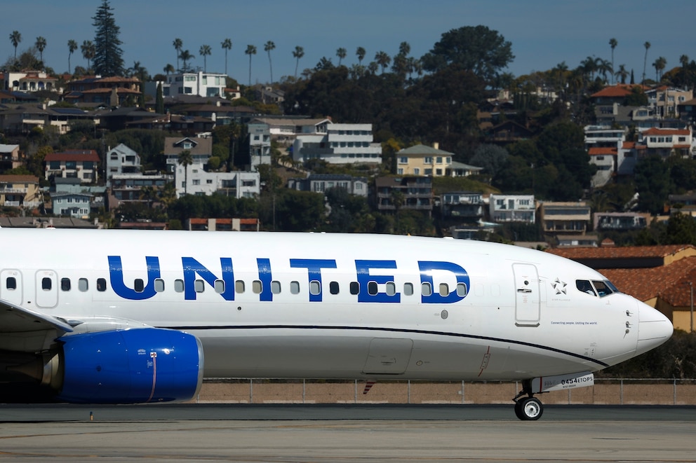 What to know about the new JetBlue-United partnership - Good Morning ...