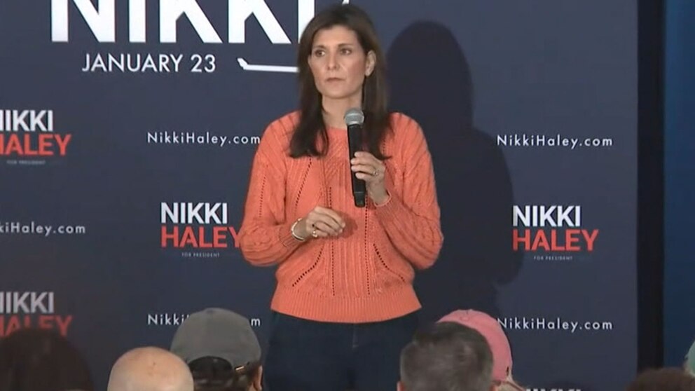 Video 1st votes cast in New Hampshire - ABC News