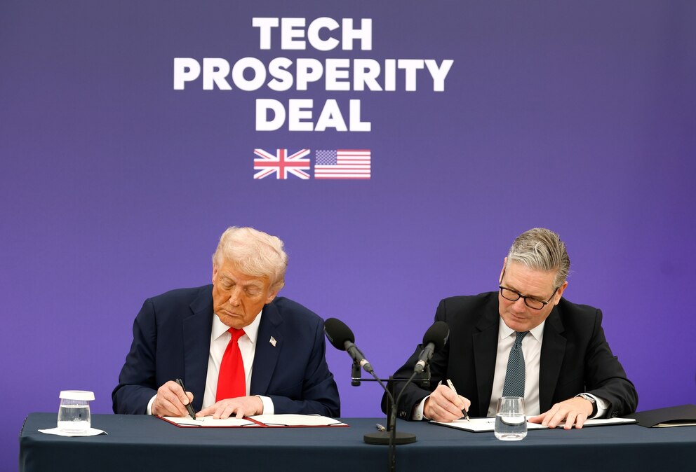 Trump and Starmer sign US-UK tech deal on AI, nuclear power - Good ...