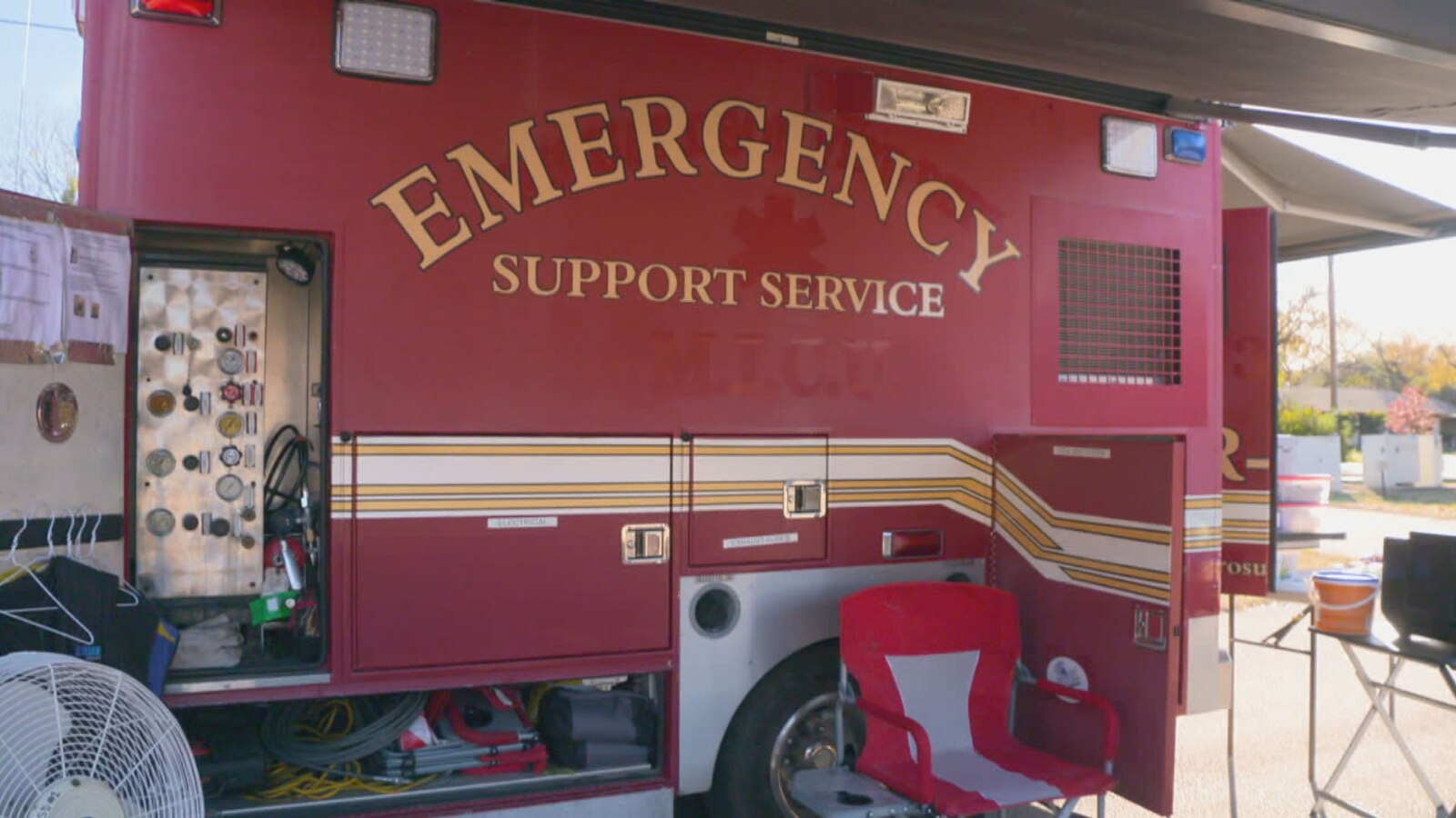 Former firefighter gives back with volunteer support program - ABC News